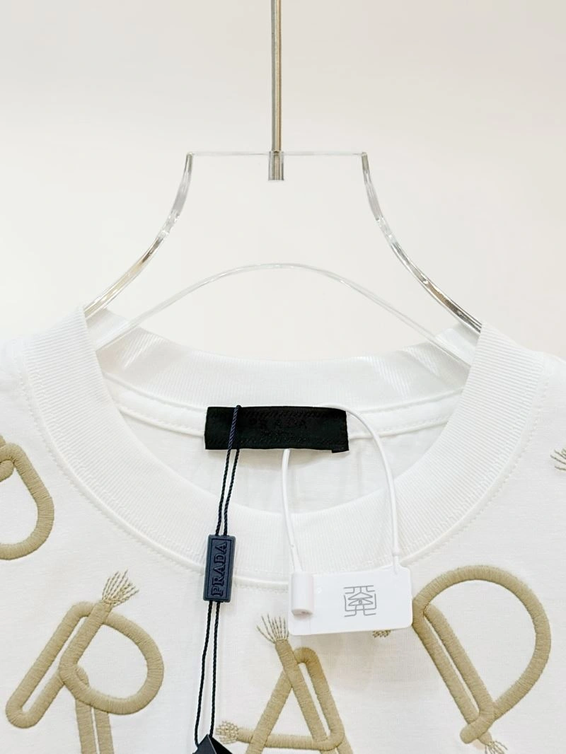 Accurate model Prada T-Shirts