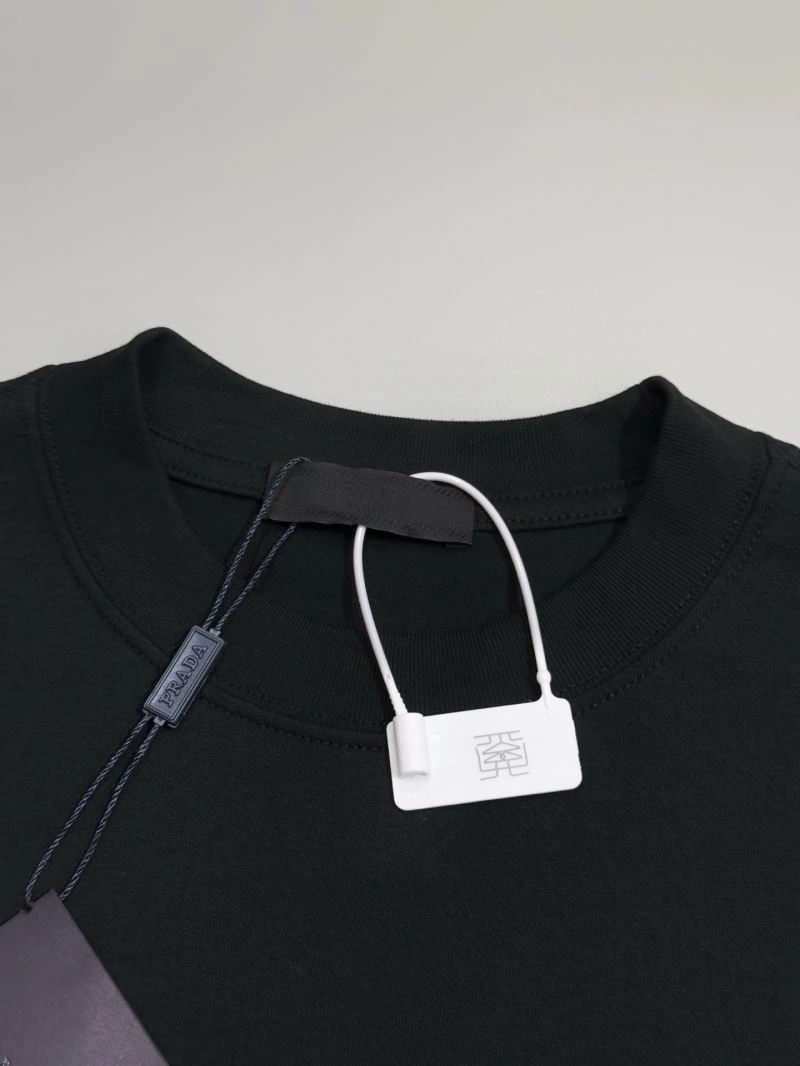 Factory-made Prada T-Shirts