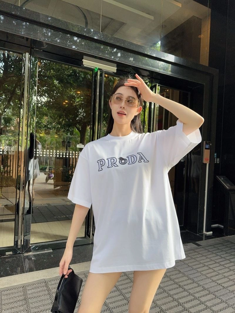 Top mirror Prada T-Shirts