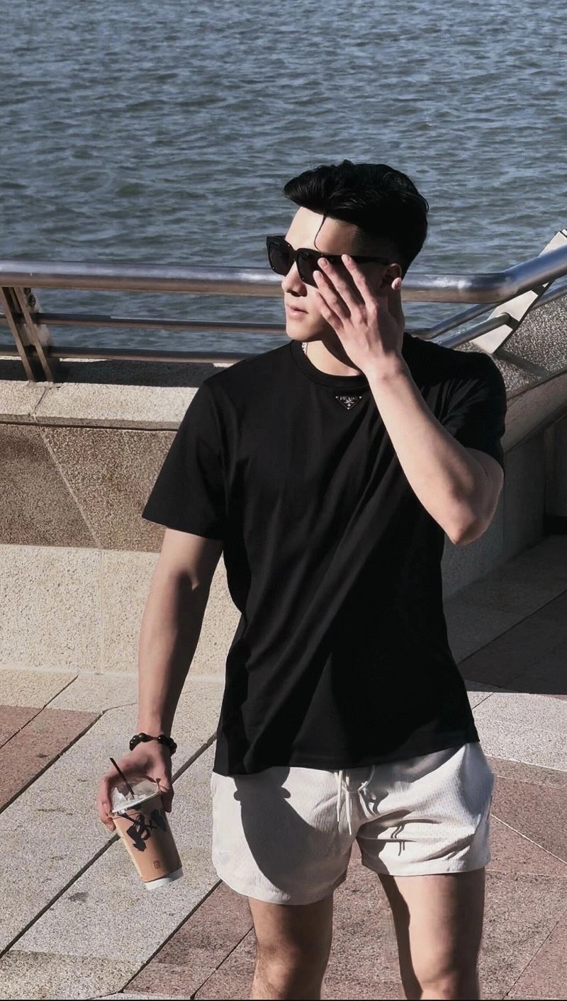 Mirror quality Prada T-Shirts