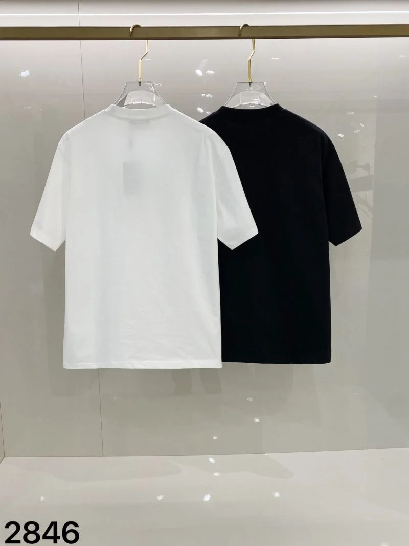 Cut-rate Prada T-Shirts