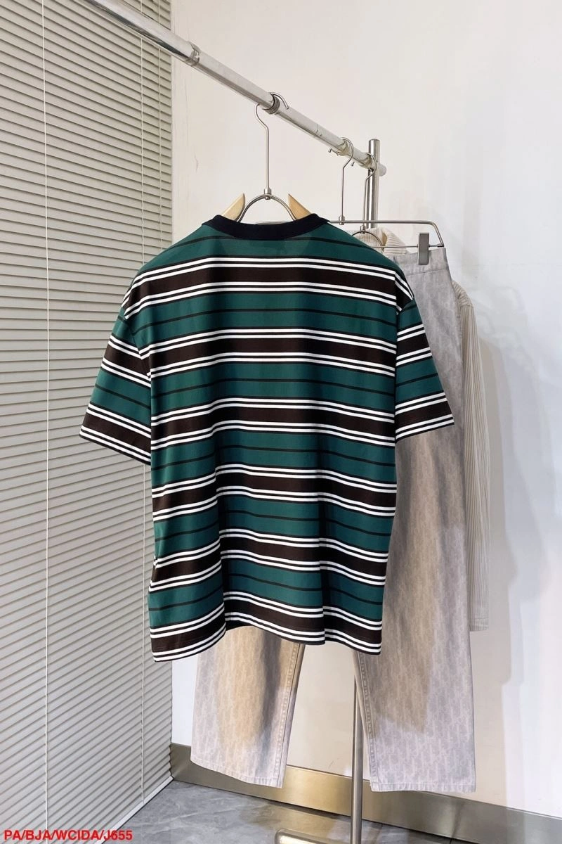 Cut-rate Prada T-Shirts
