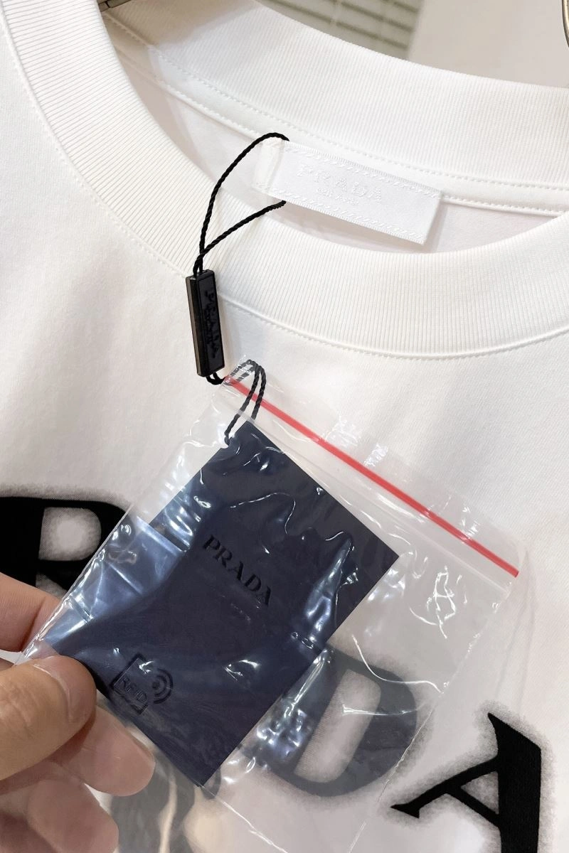Original Prada T-Shirts