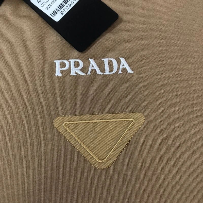 Inexpensive Prada T-Shirts