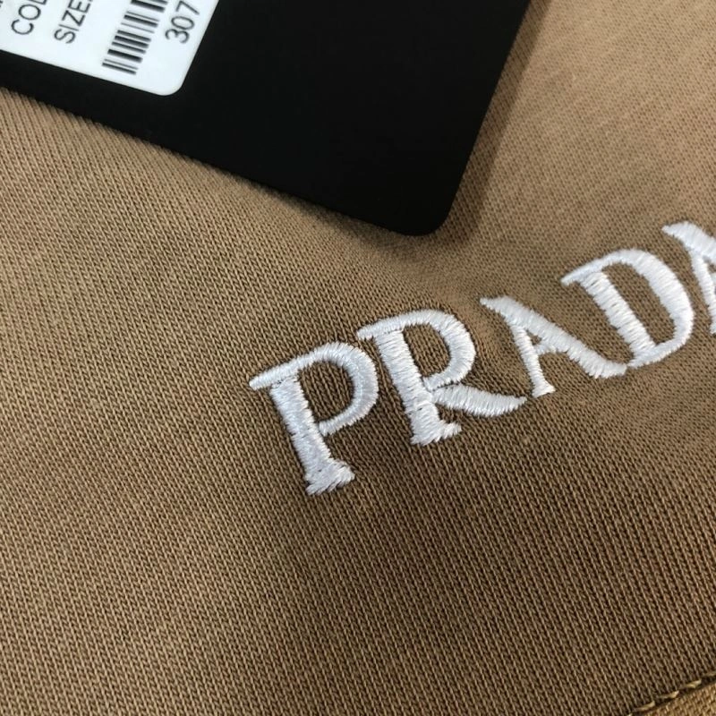 Inexpensive Prada T-Shirts