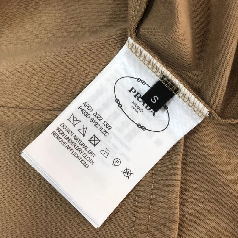 Inexpensive Prada T-Shirts