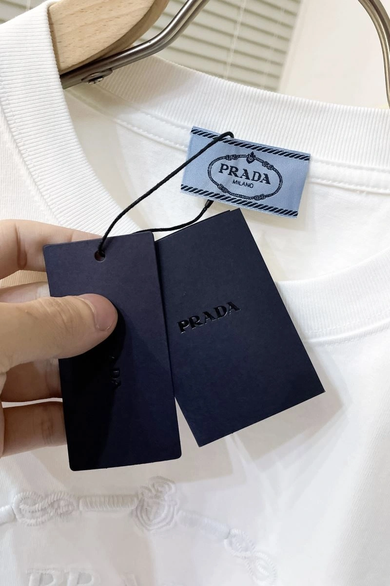 Discounted Prada T-Shirts