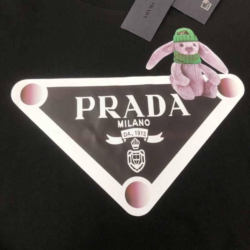 Bargain Prada T-Shirts