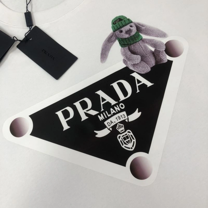 Cut-rate Prada T-Shirts