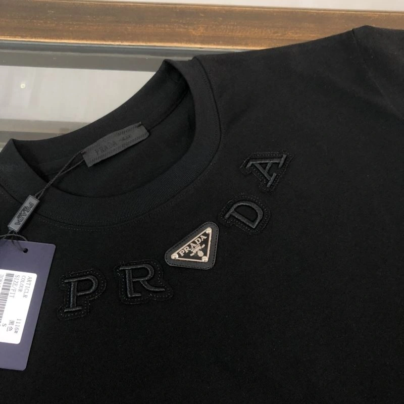 Accurate model Prada T-Shirts