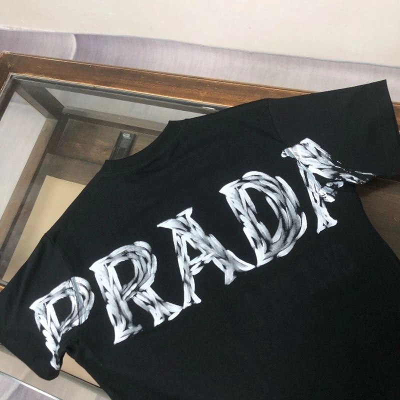 Bargain Prada T-Shirts