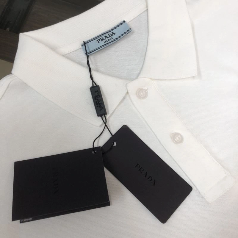 Inexpensive Prada T-Shirts