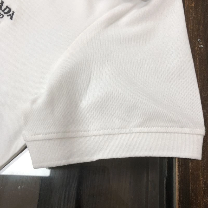 Inexpensive Prada T-Shirts
