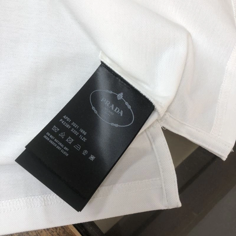 Inexpensive Prada T-Shirts