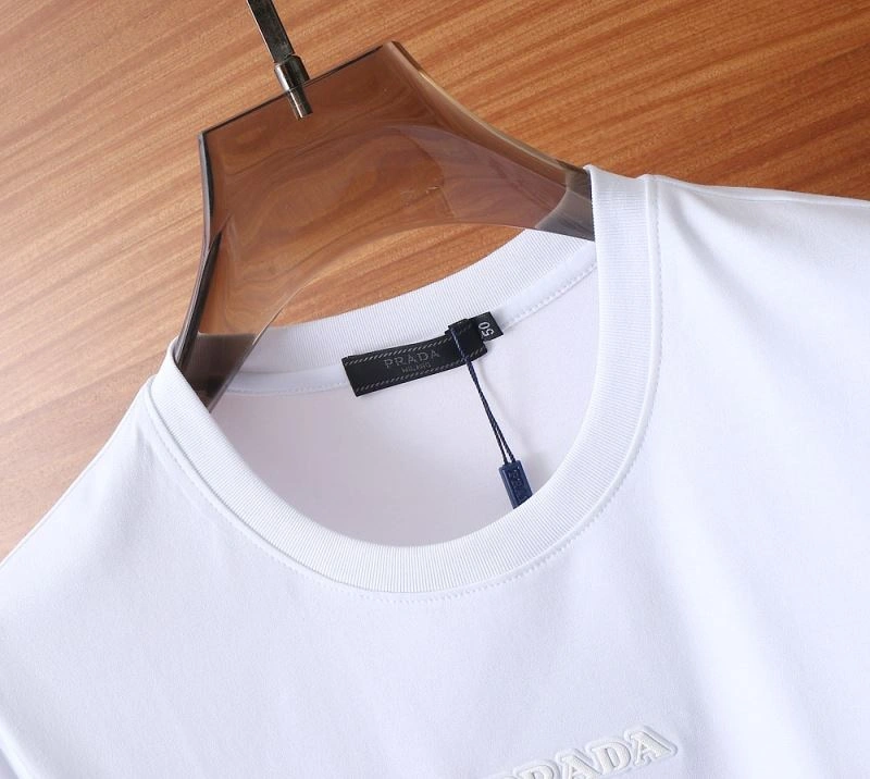 Accurate model Prada T-Shirts