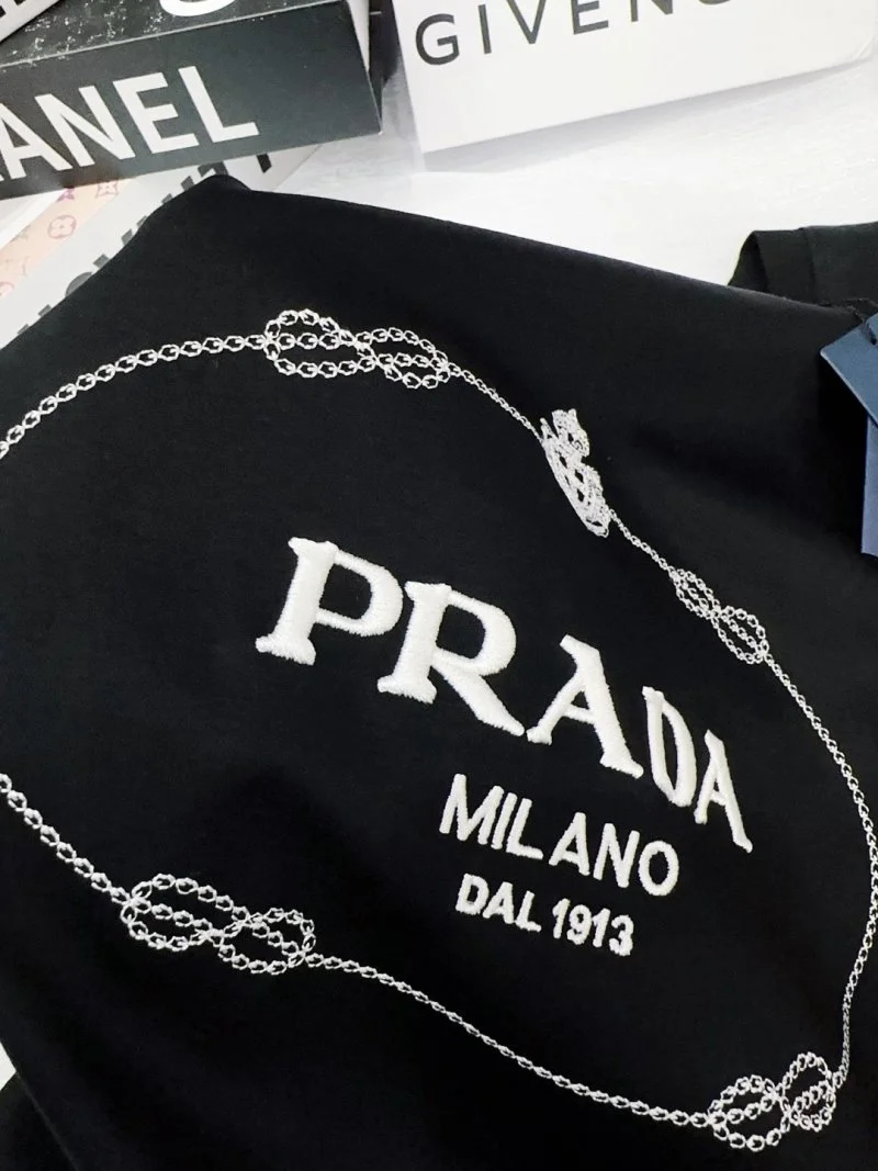 Factory-made Prada T-Shirts