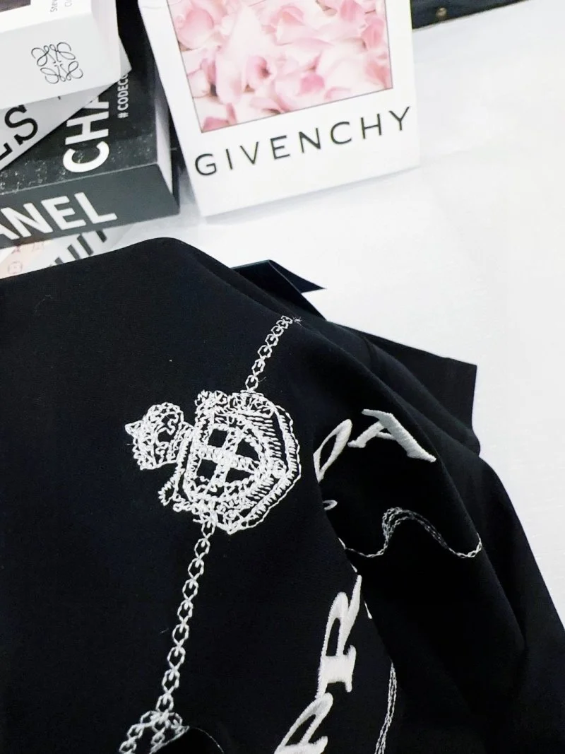 Factory-made Prada T-Shirts
