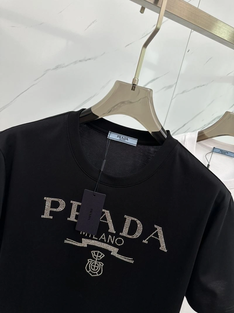 Accurate model Prada T-Shirts