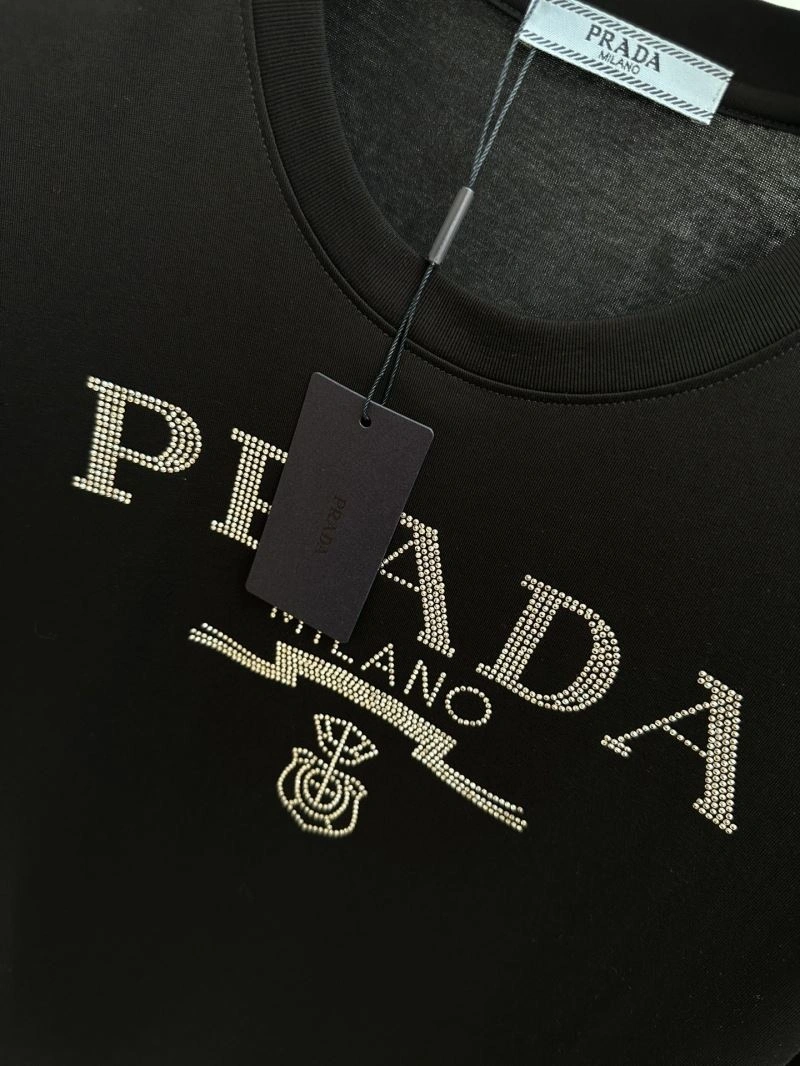 Accurate model Prada T-Shirts