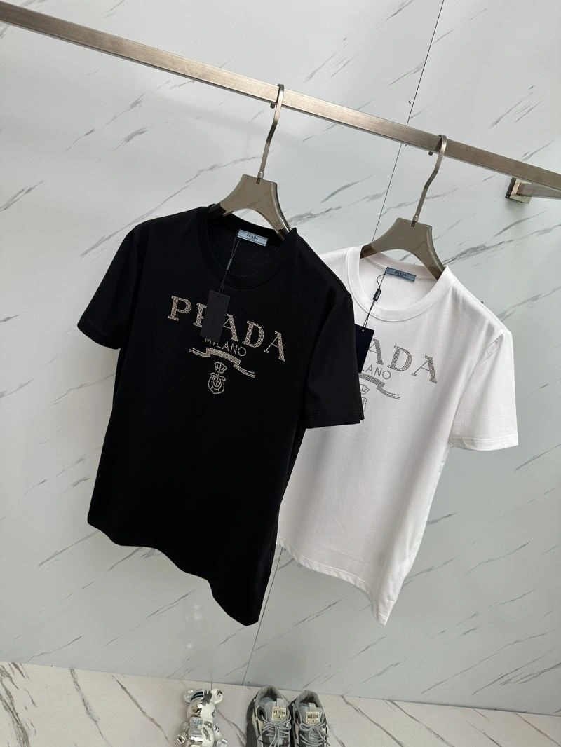 Accurate model Prada T-Shirts