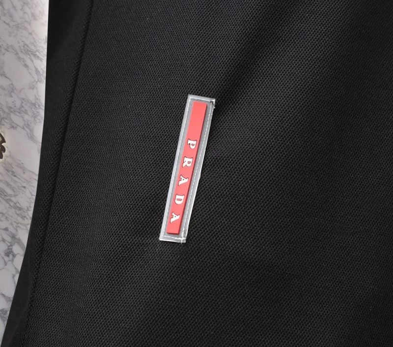 Inexpensive Prada T-Shirts