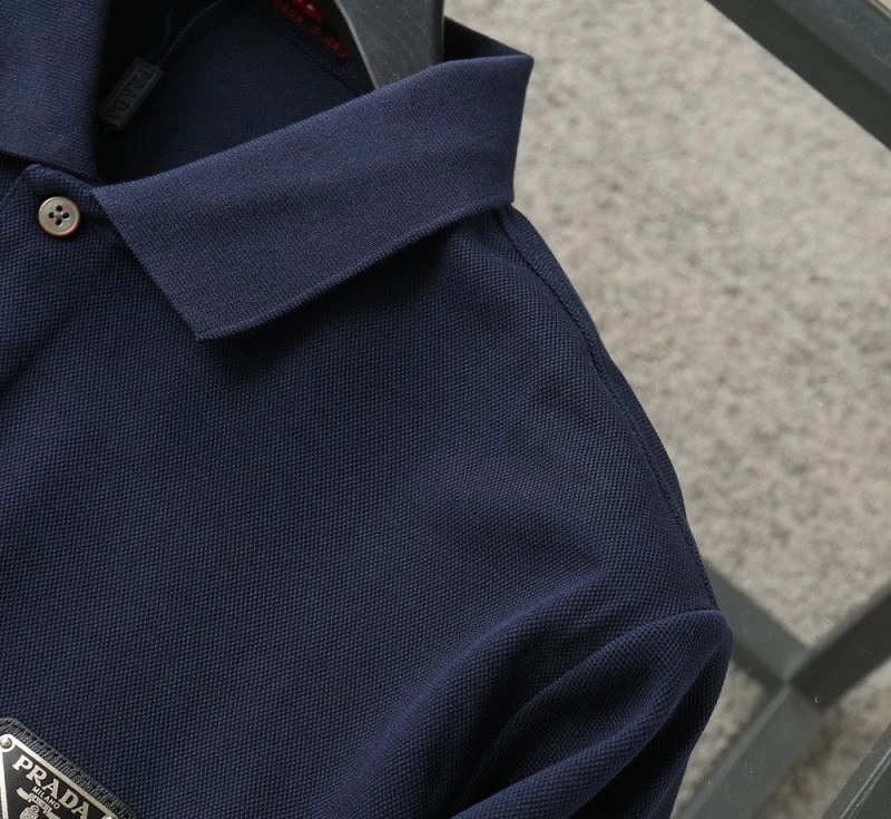 Factory-made Prada T-Shirts