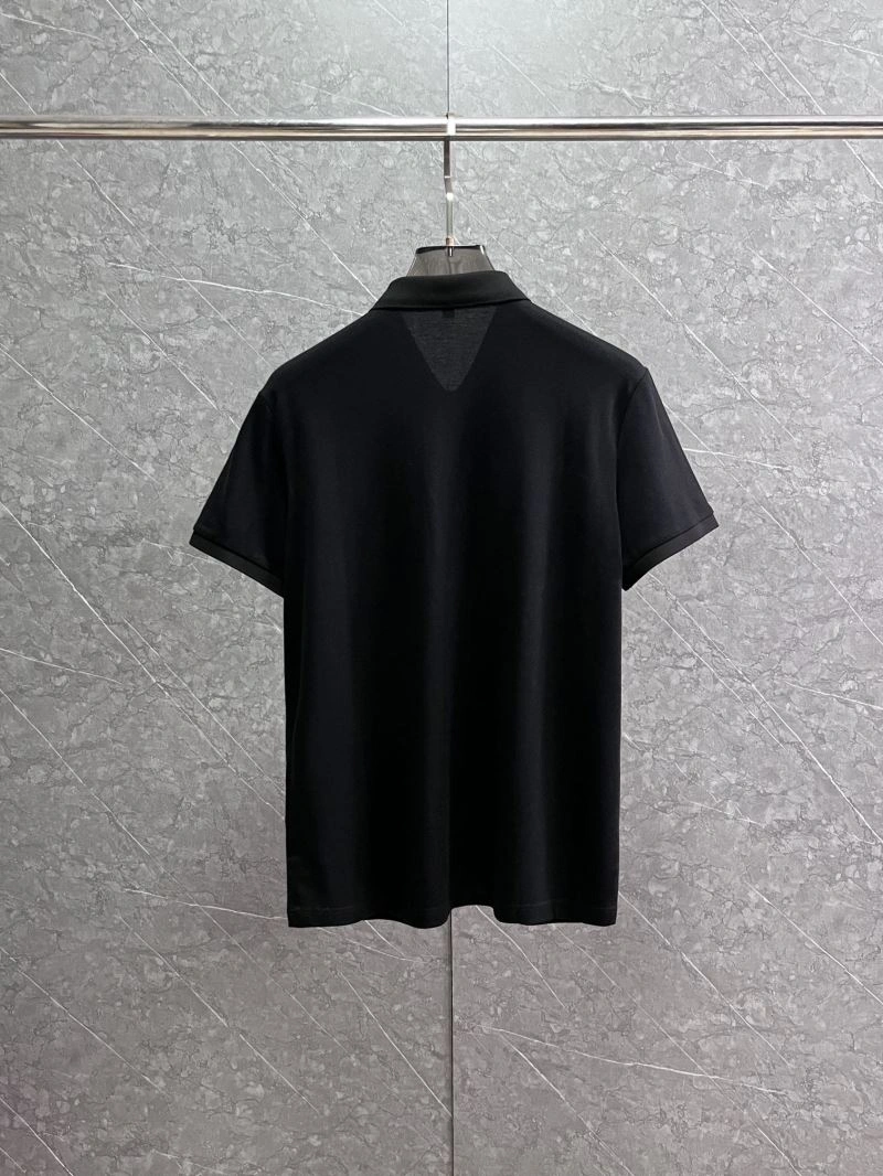 Low-cost Prada T-Shirts