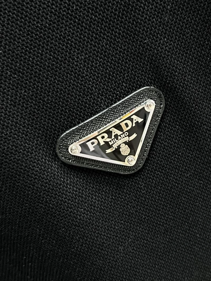 Low-cost Prada T-Shirts