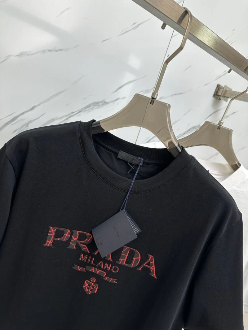 High fidelity Prada T-Shirts