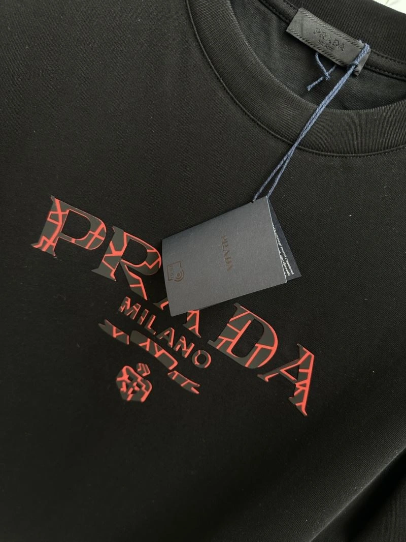 High fidelity Prada T-Shirts