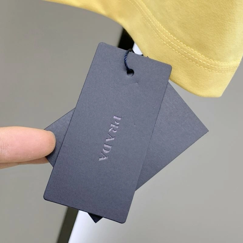 Low-cost Prada T-Shirts
