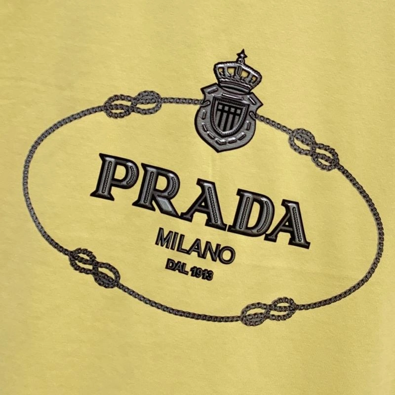 Low-cost Prada T-Shirts