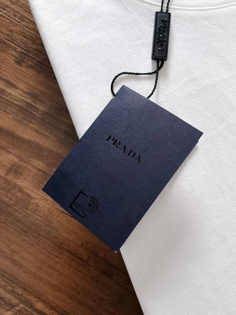 Cut-rate Prada T-Shirts
