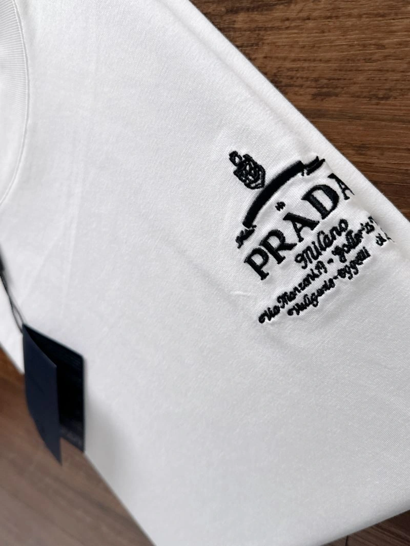 Cut-rate Prada T-Shirts