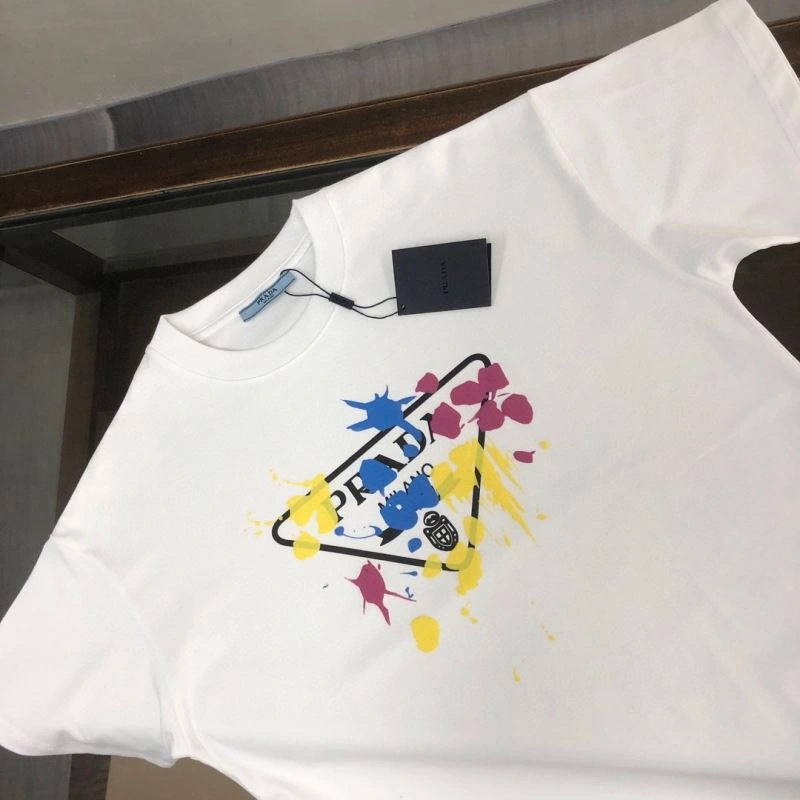 Low-cost Prada T-Shirts