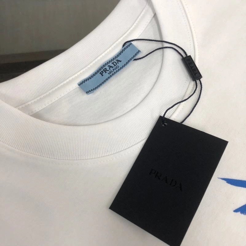 Low-cost Prada T-Shirts