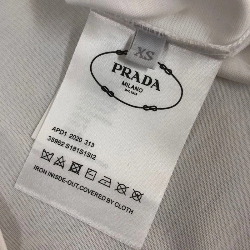Low-cost Prada T-Shirts