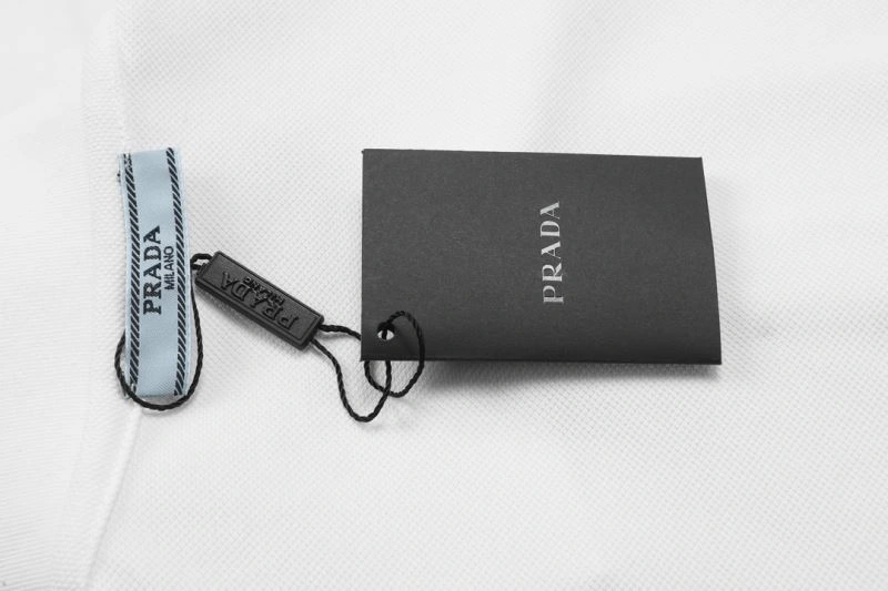 Inexpensive Prada T-Shirts