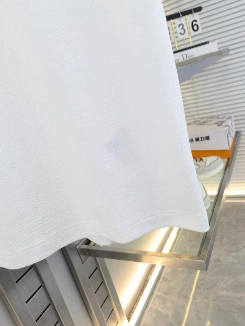 Accurate model Prada T-Shirts