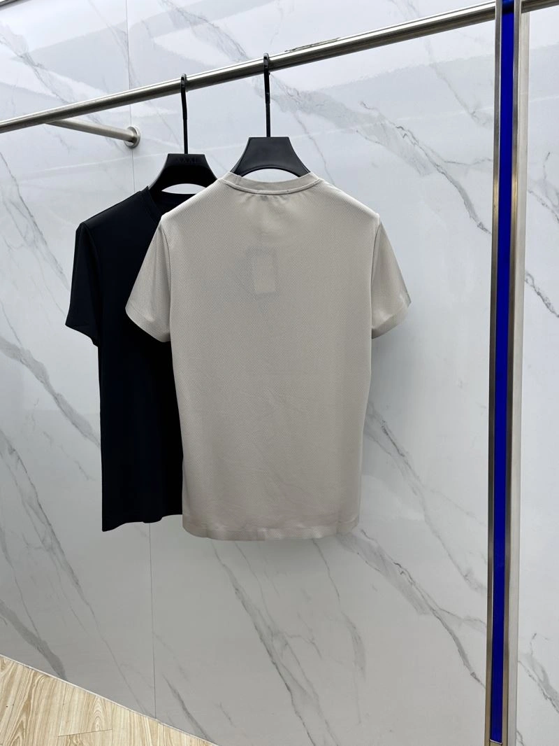 Cut-rate Prada T-Shirts
