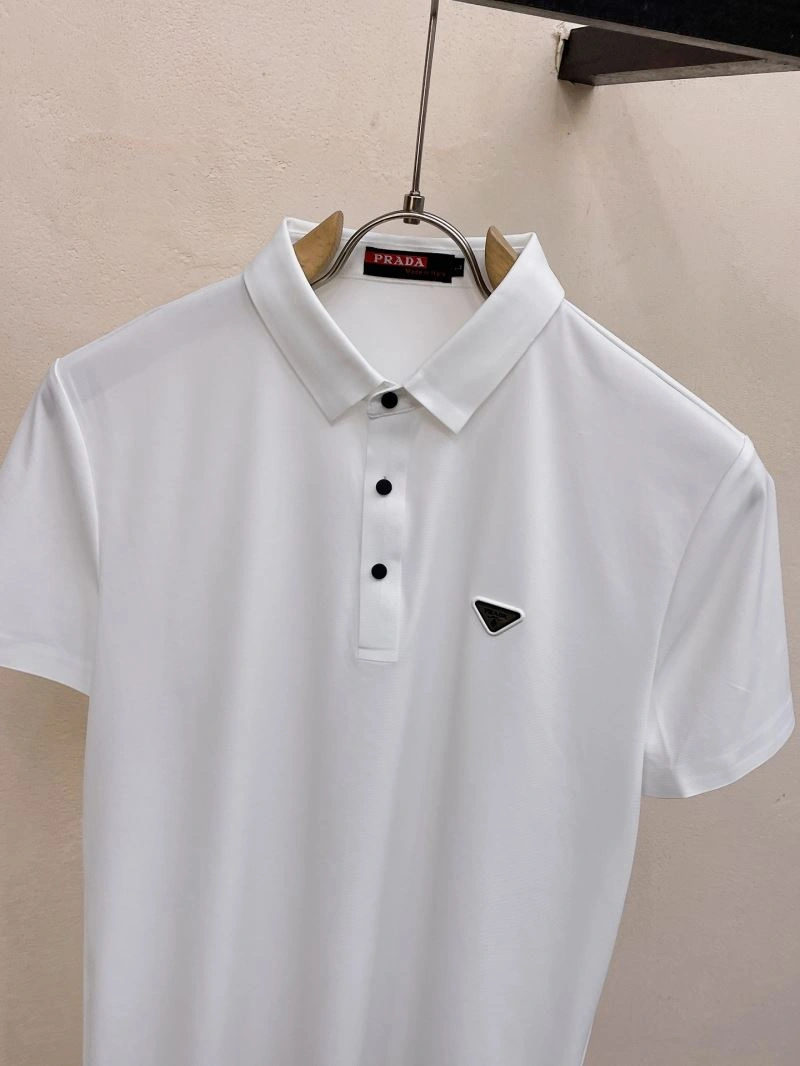 Low-cost Prada T-Shirts