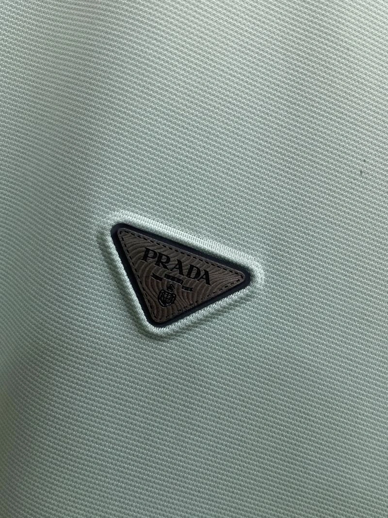 High fidelity Prada T-Shirts