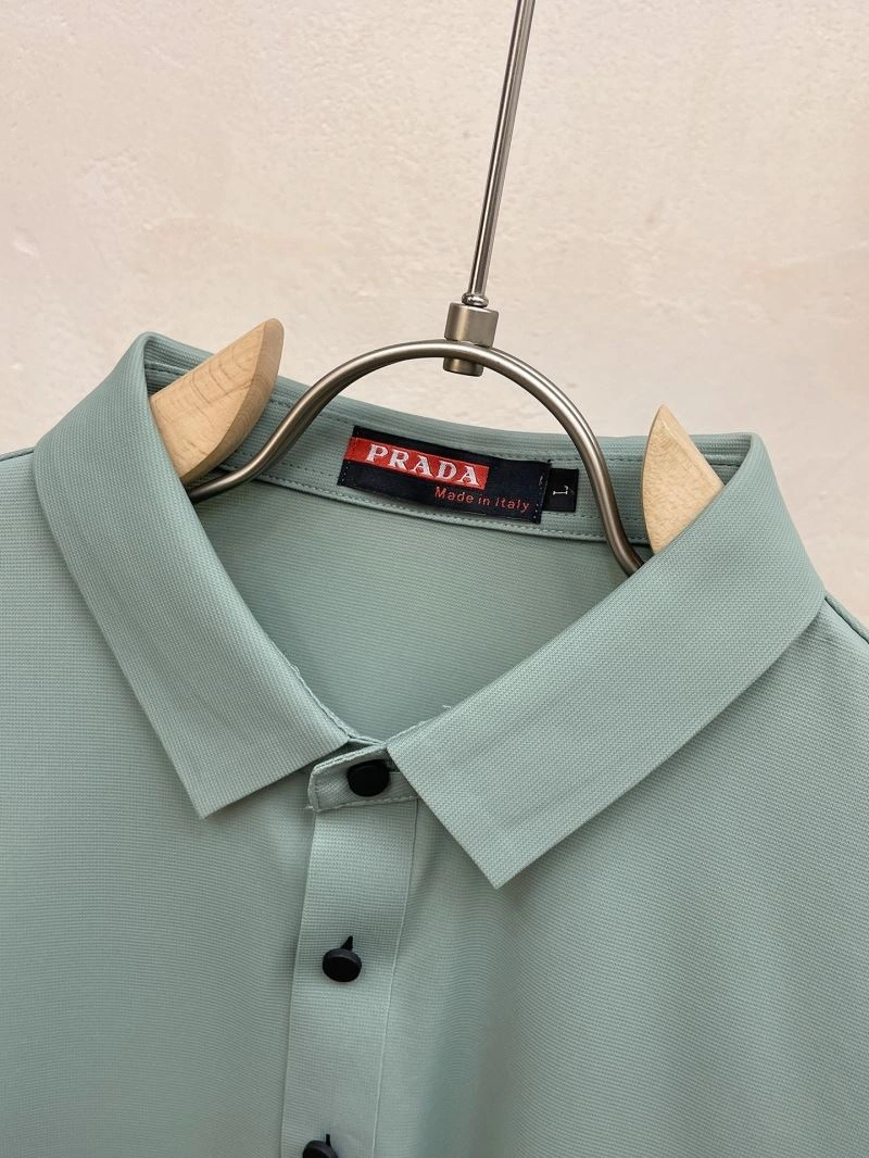 High fidelity Prada T-Shirts