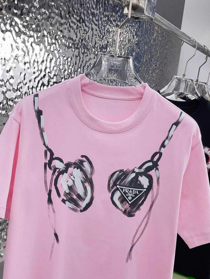 Affordable Prada T-Shirts