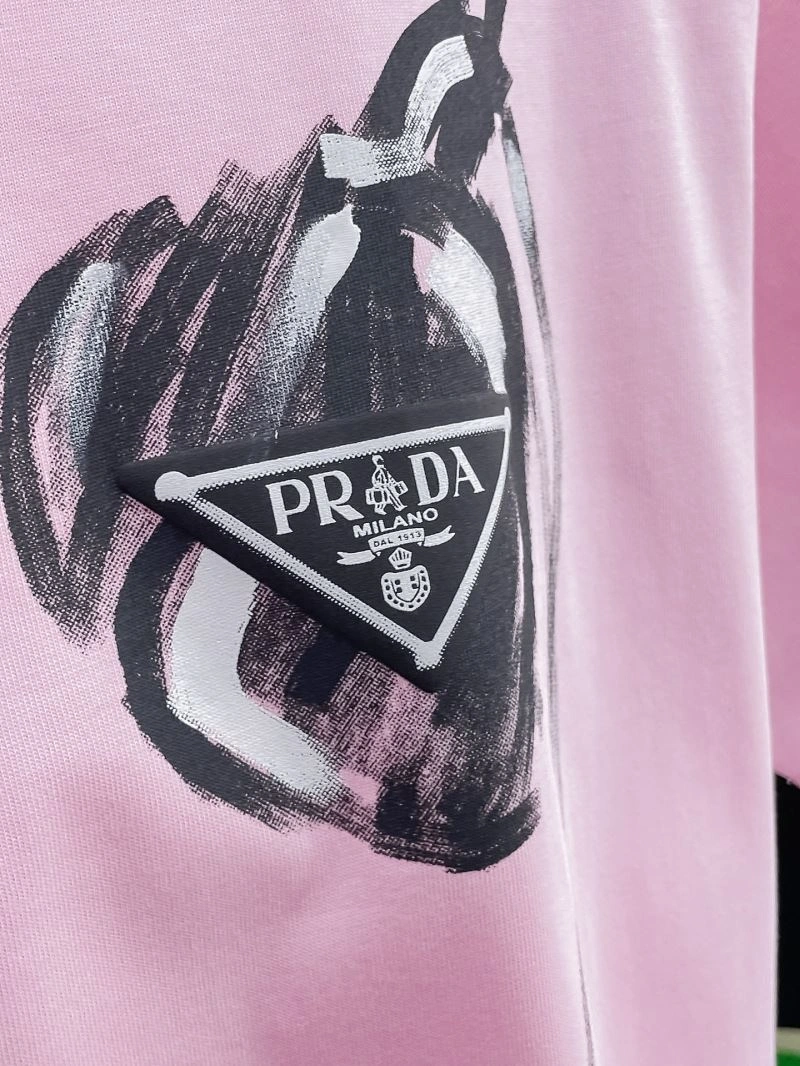 Affordable Prada T-Shirts