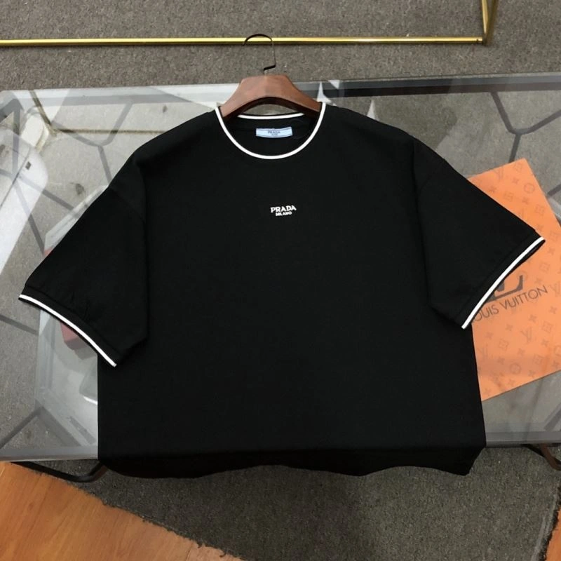 High fidelity Prada T-Shirts