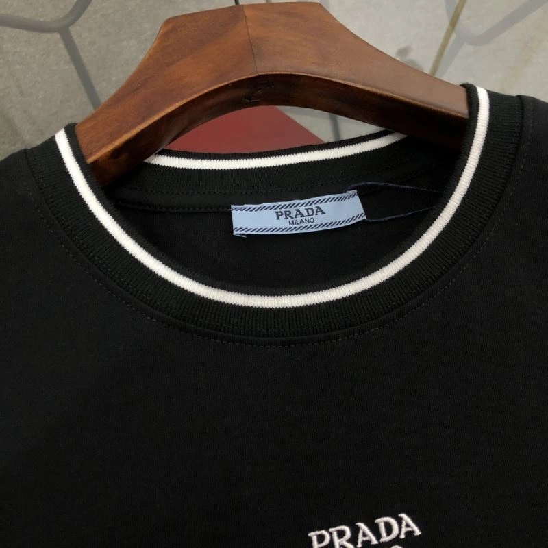 High fidelity Prada T-Shirts
