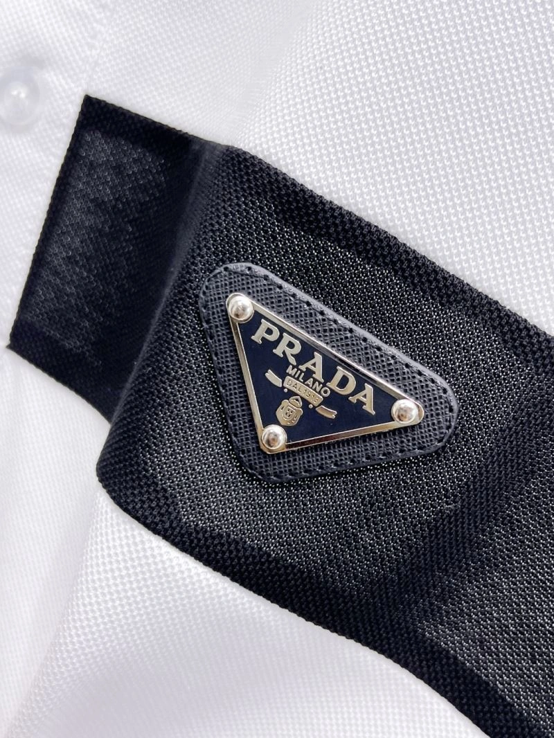 Low-cost Prada T-Shirts