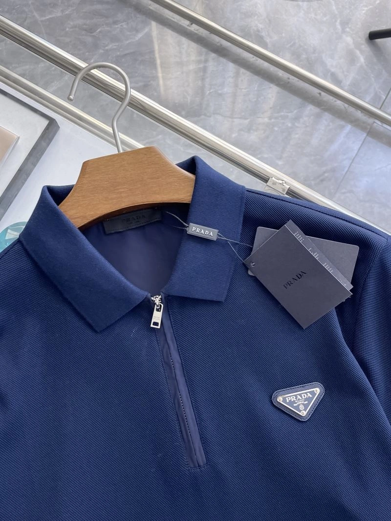 Low-cost Prada T-Shirts