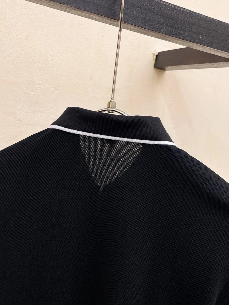 Bargain Prada T-Shirts